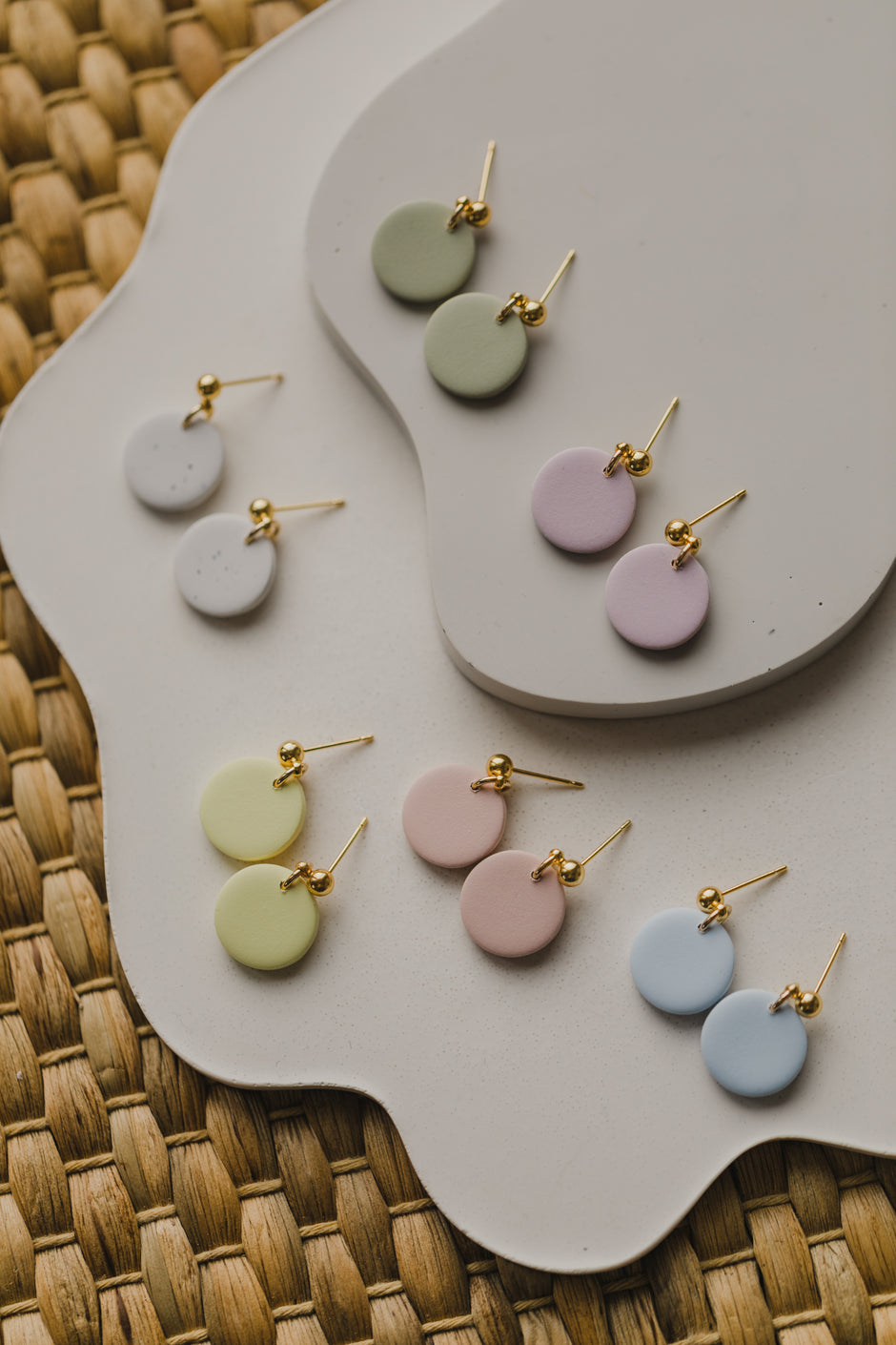 Zartes Pastell – Polymer-Ton-Ohrringe & Accessoires – walnutandcherry